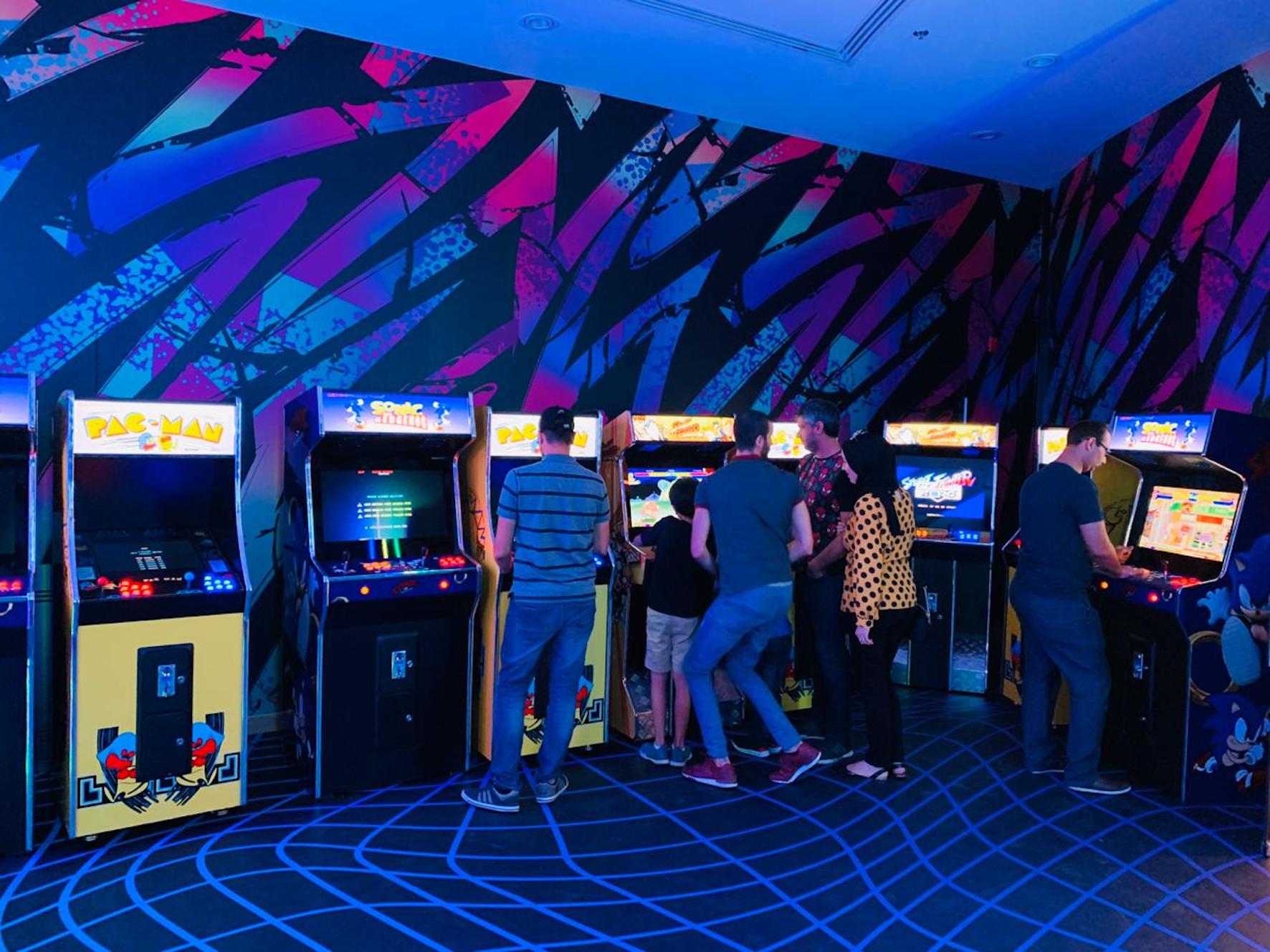 Gaming enthusiasts enjoy memorable arcade games at Al Wahda Mall ...